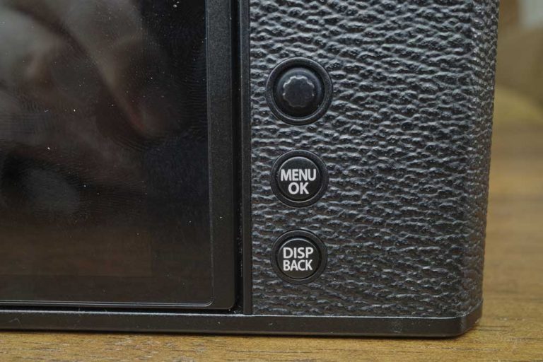 Fujifilm X-E4 Review: A Compact Street Companion | ComposeClick